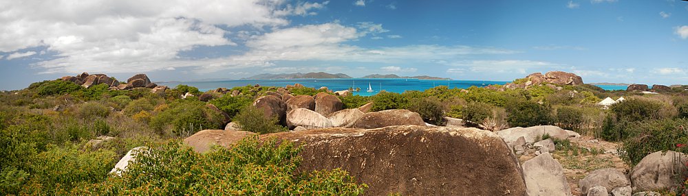 Views of The Baths from the parking lot area